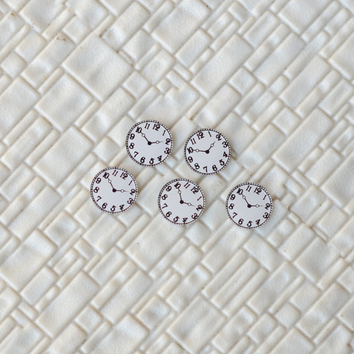 5 x HO scale modern clock face wall clock building clock station ...