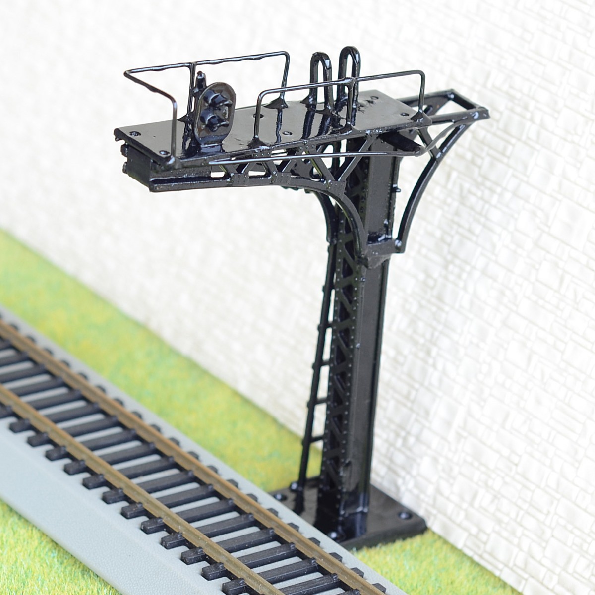 1 x HO / OO black Cantilever Signal Bridge LED 2 aspects single Track ...