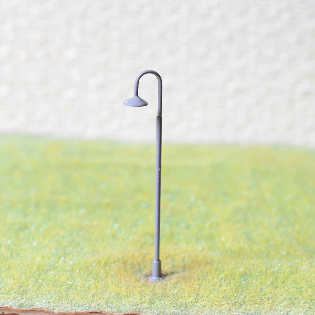 3 x OO / HO scale LED street light railway path Lamp post with screw ...