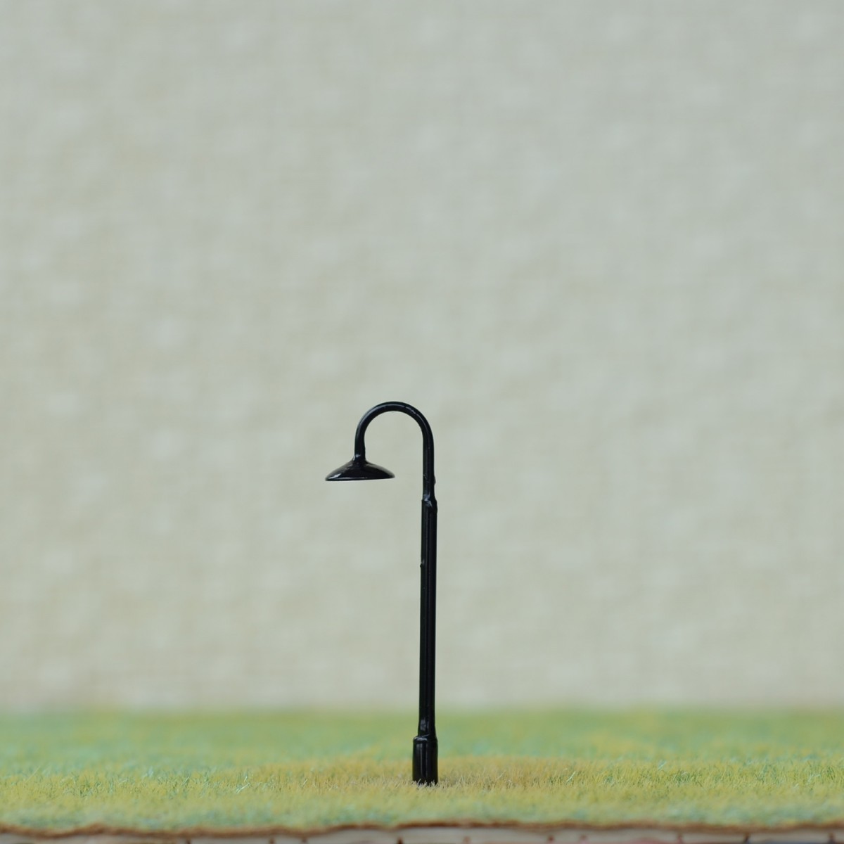 3 x OO / HO scale LED station light model train street path lamp post ...