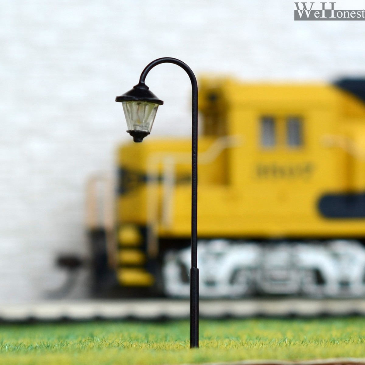 2 x HO OO Gauge Model Train Lamps Railway Lamp posts Led Street Lights ...