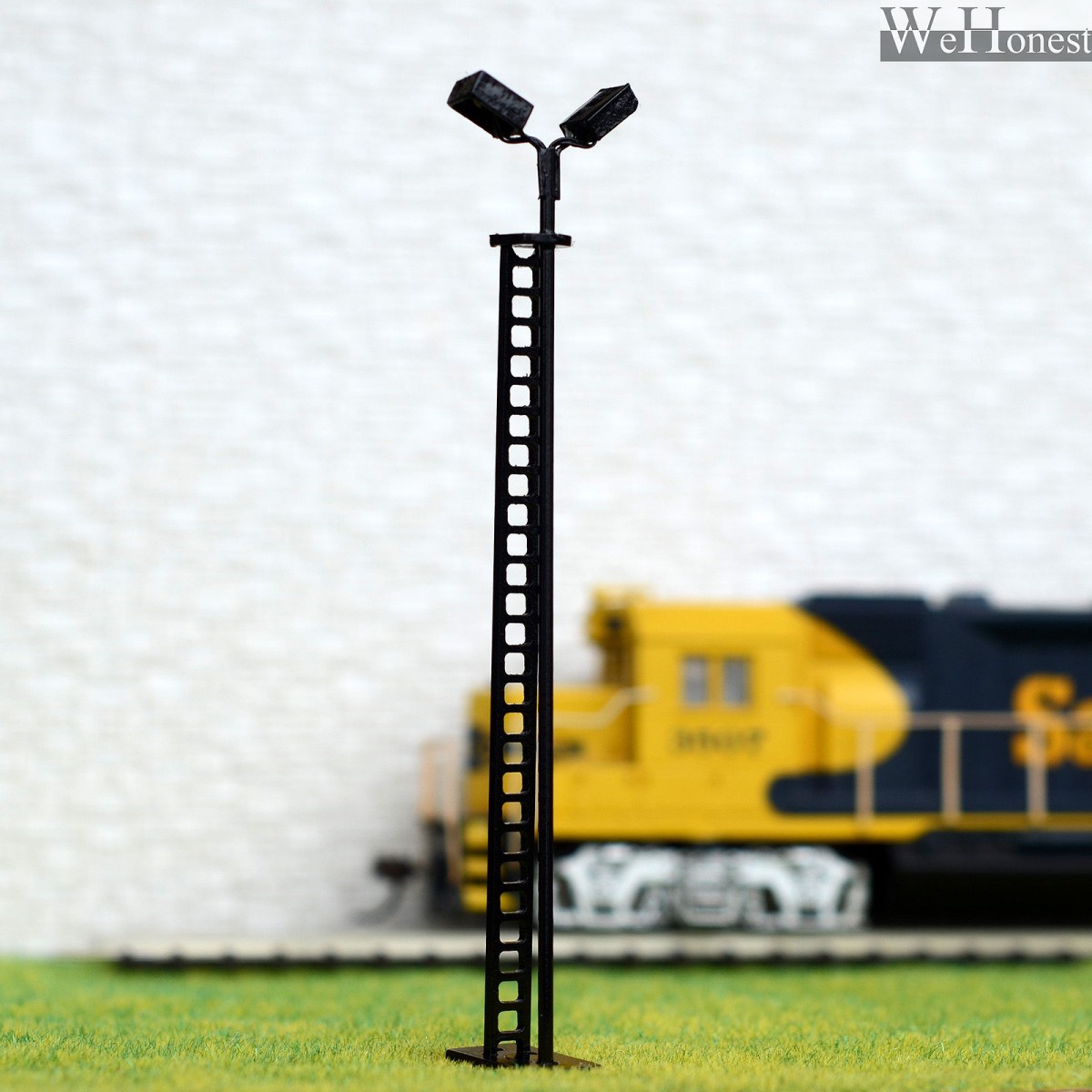 1 x HO scale Model Yard Light Cold SMD LED made Cold Lamppost longlife #R44