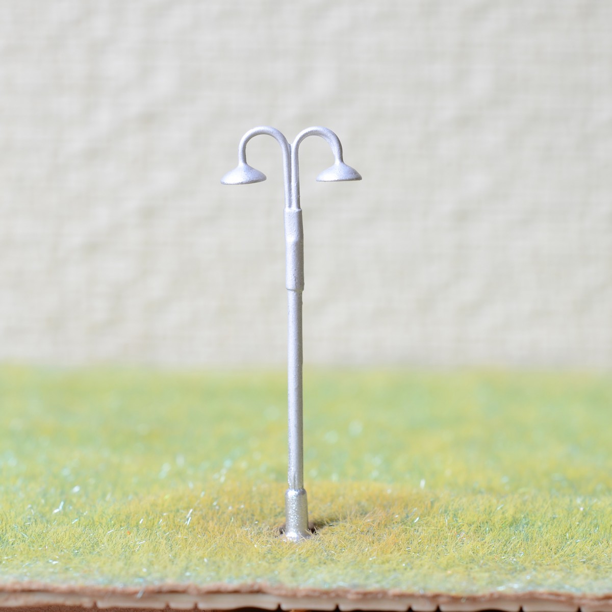 4 x N scale LED light Model train Railroad street Lamp post + resistors ...