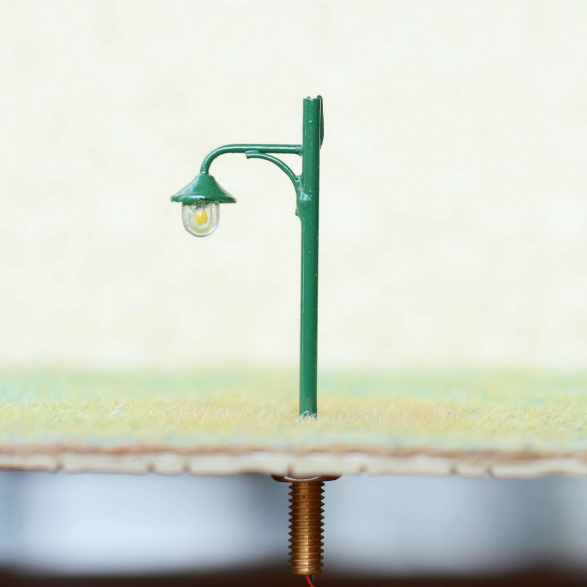5 x N scale model railroad street light LED lamppost station path lamp ...