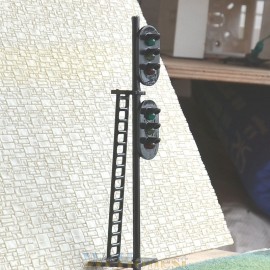 O scale Signals