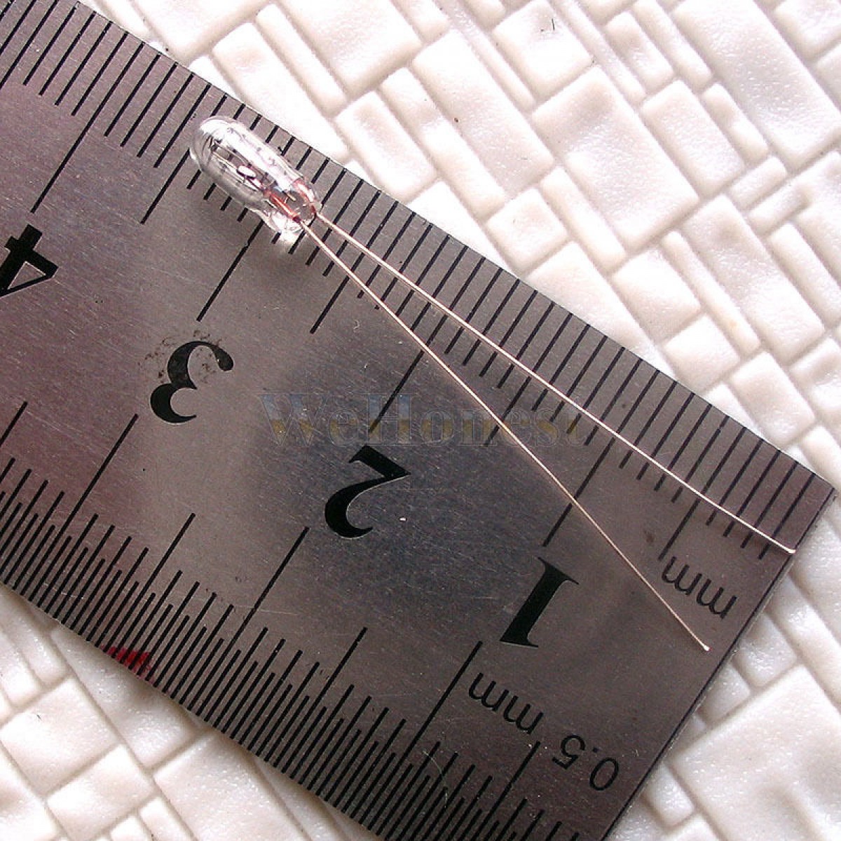 20 x 3mm Clear 14V Mini Grain of Wheat / Rice Bulbs