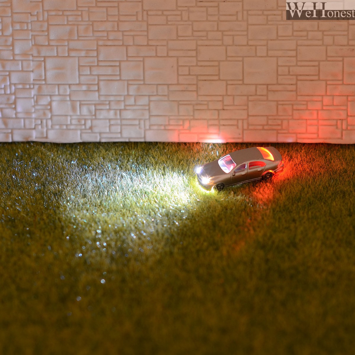 5 x Z Scale Model Train Scenery Lighted Cars with Head Lights and Tail ...